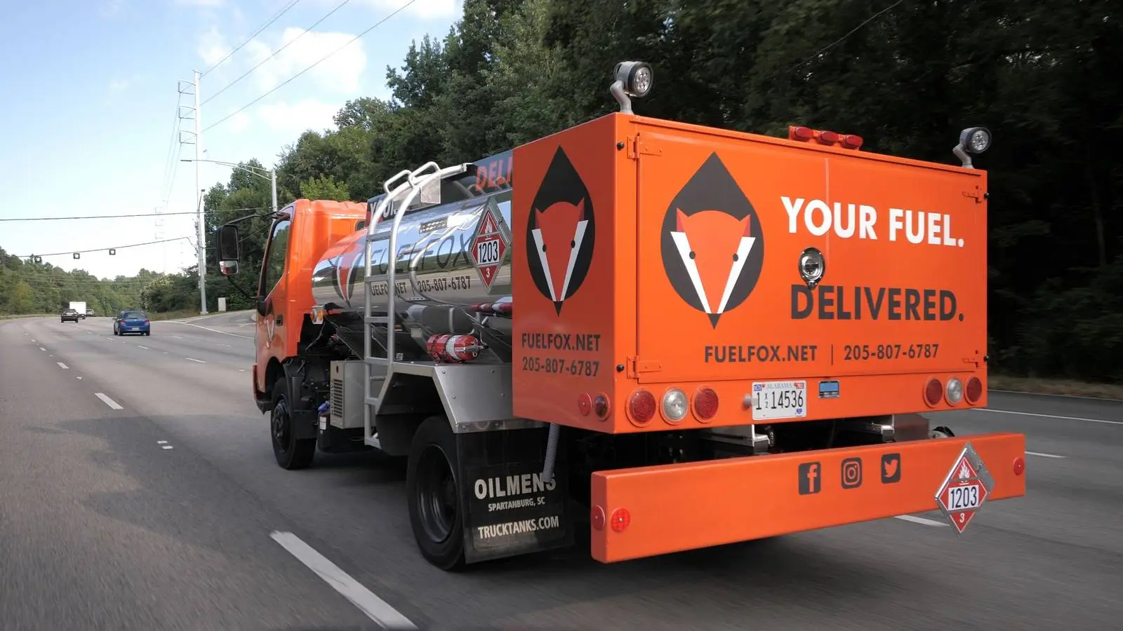 About FuelFox: Pioneering On-Site Mobile Fleet Fueling Services